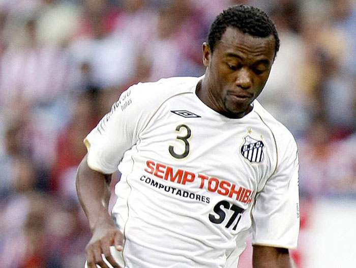 Como foi a carreira do lateral-esquerdo Kléber
