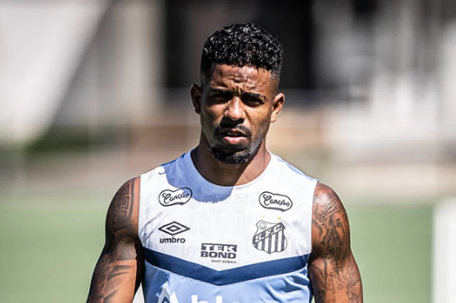 Polêmica envolvendo Hayner vem à tona e jornalista revela tudo