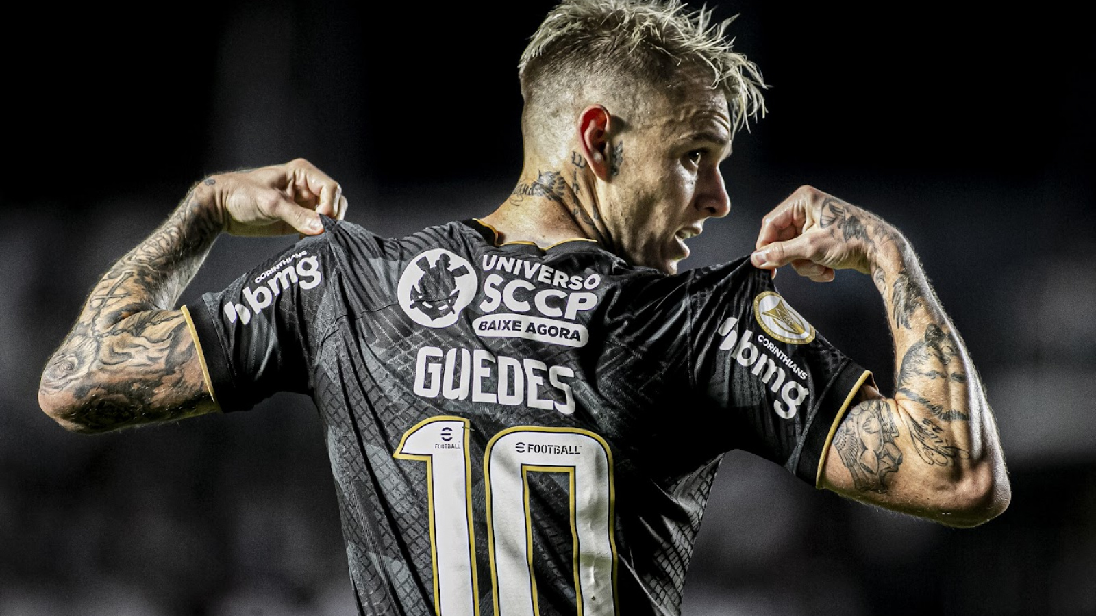 Róger Guedes surpreende e acerta volta ao Corinthians