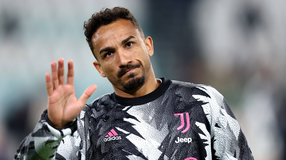 Agora é oficial: Santos e lateral Danilo